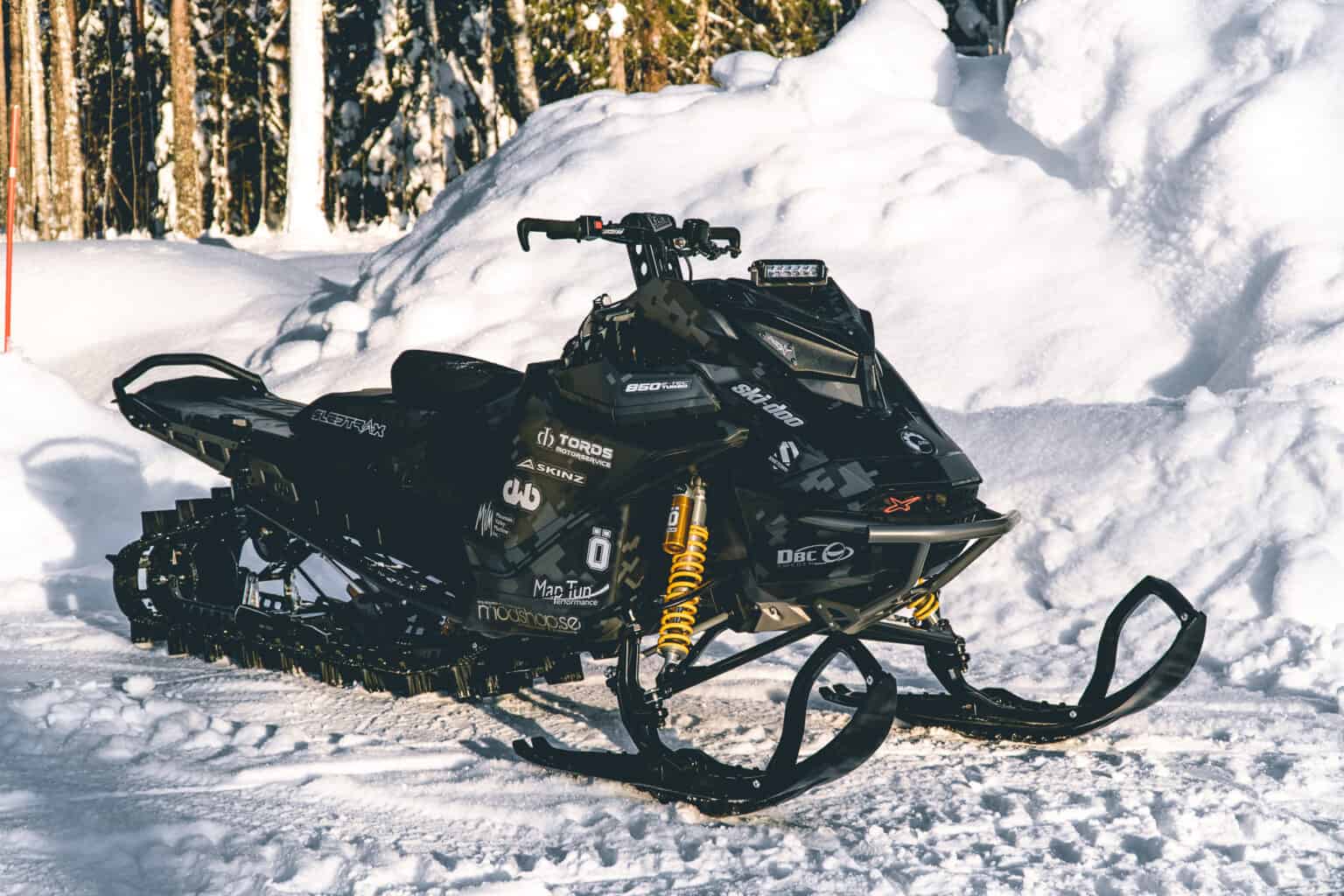 EN SÄSONG PÅ SUMMIT TURBO PROJEKTET - Sledtrax