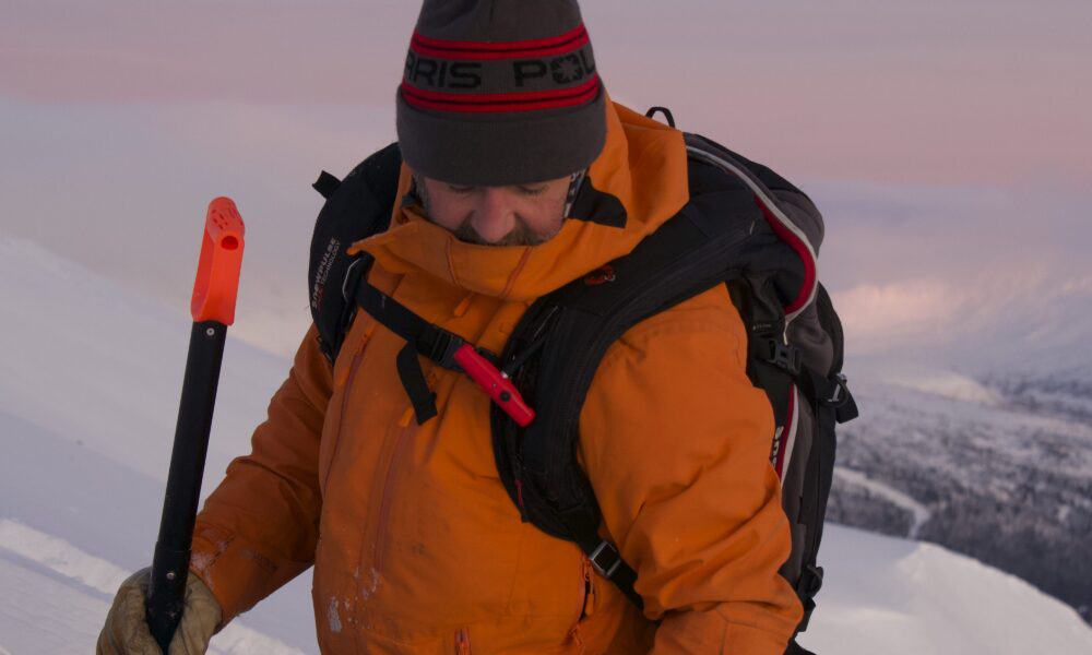 MÅNADENS PROFIL – TYLER CURTIS - Sledtrax